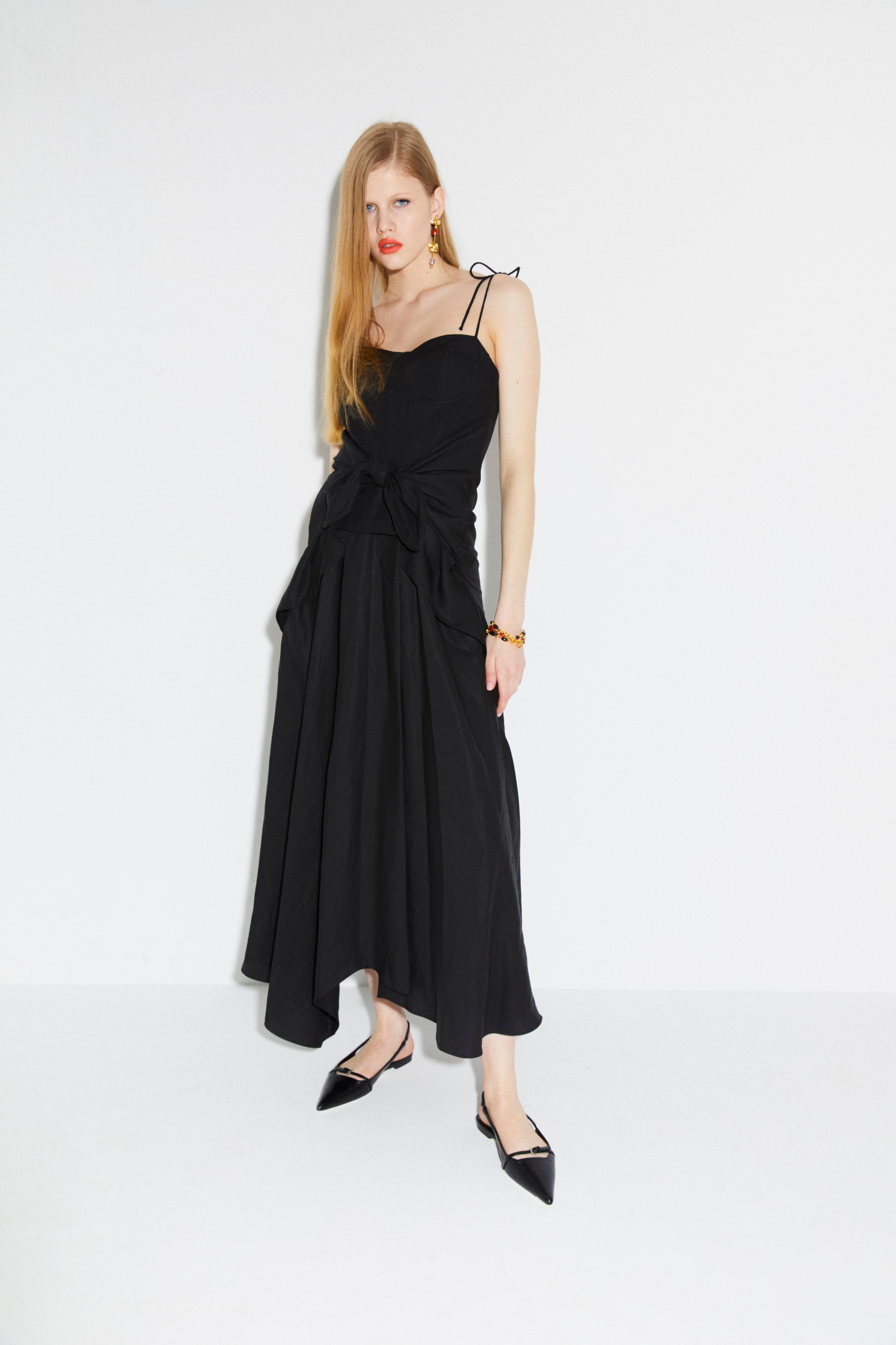 LEYA - FRONT TIED DETAILED MIDI DRESS - BLACK – PIA BRAND